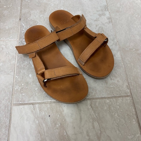 Teva | Shoes | Teva Leather Universal Slide Sandals Tan Size 9 | Poshmark